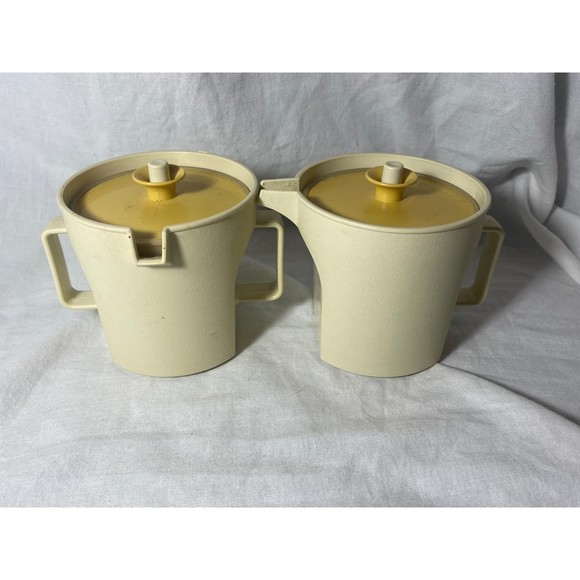 Tupperware | Kitchen | Tupperware Creamer And Sugar Bowl Set 4151 14144 ...